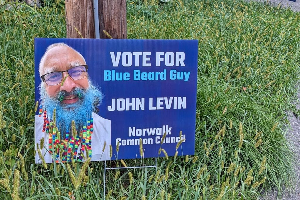 Norwalk DPW removes some political signs | Nancy on Norwalk