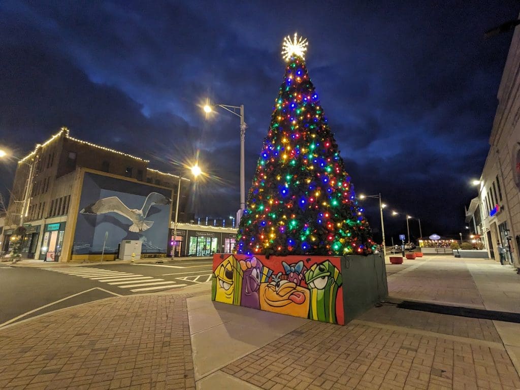 Norwalk photos and video: Holiday cheer | Nancy on Norwalk